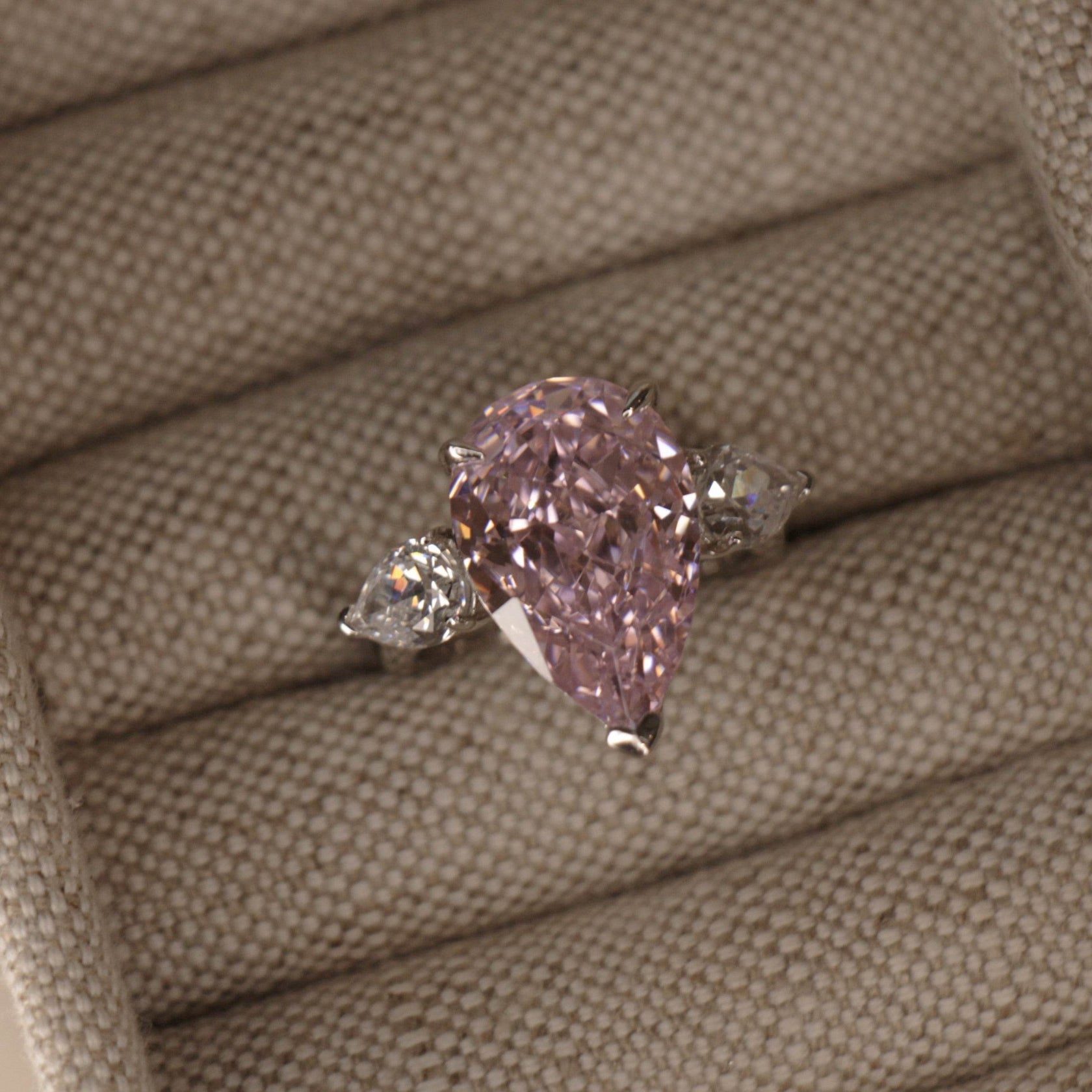 Anna Kournikova, Fancy Pink Pear Shape Engagement Ring, 8 Carats ...