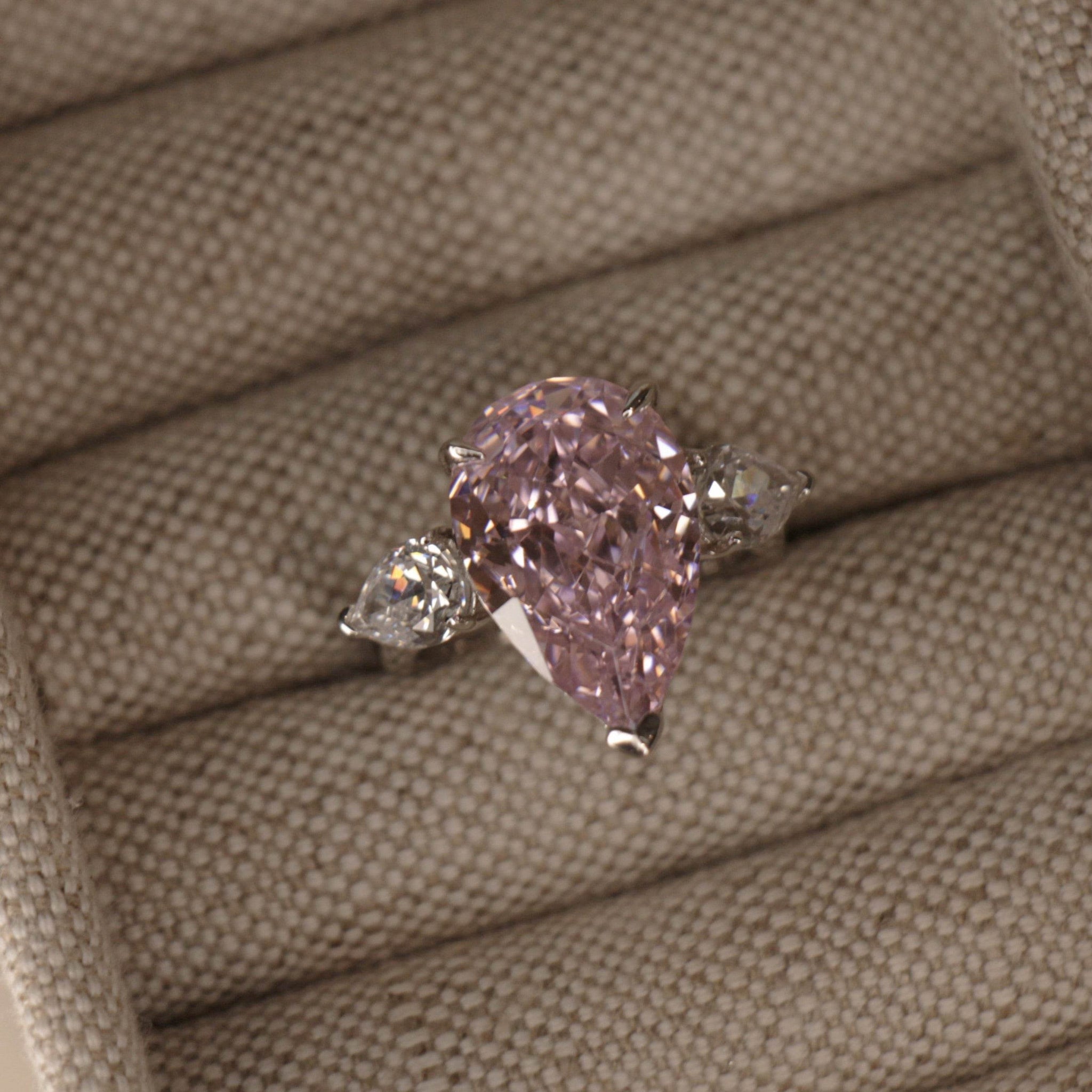 Anna Kournikova, Fancy Pink Pear Shape Engagement Ring, 8 Carats ...